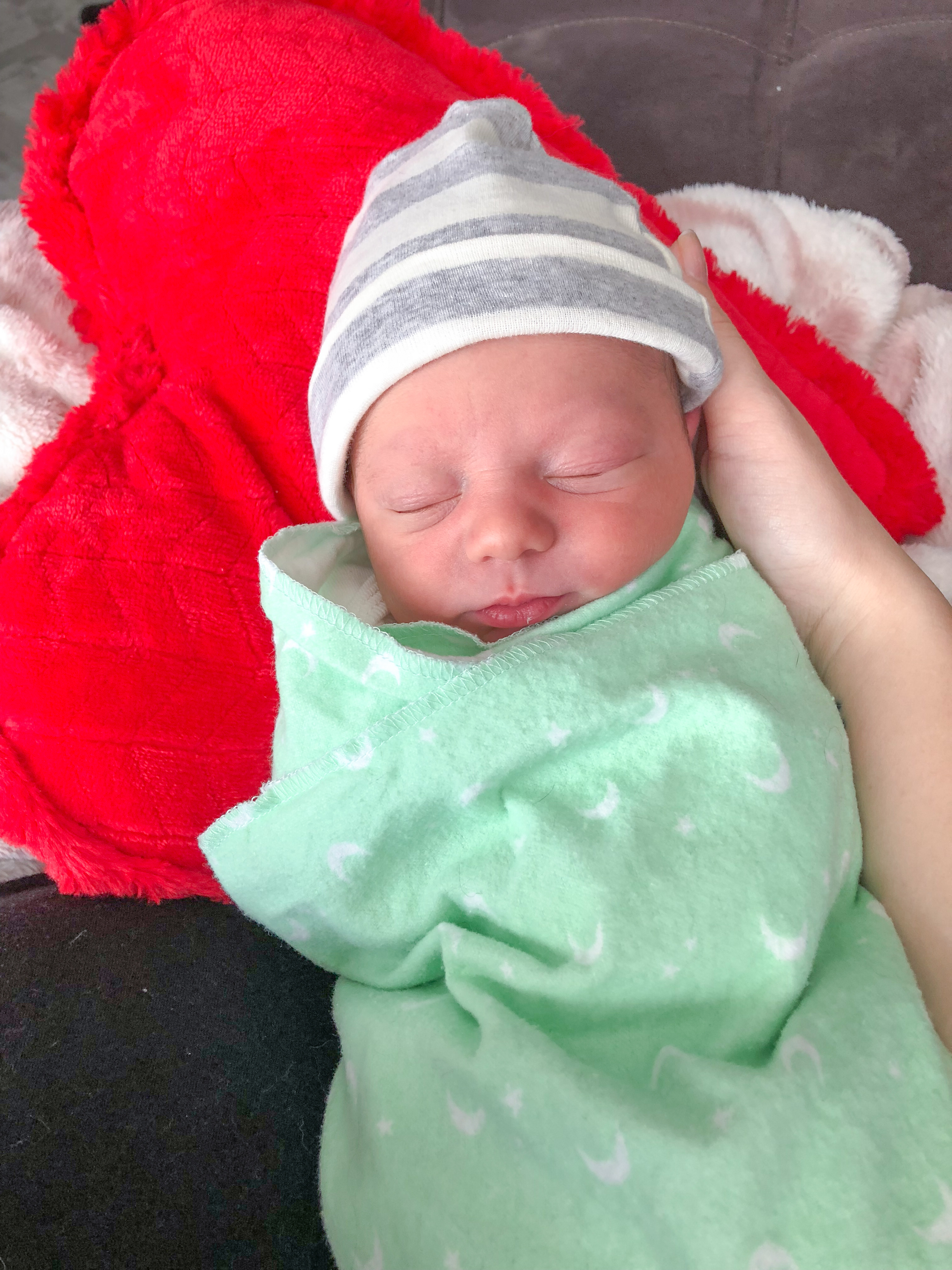 30 Unfiltered Thoughts Immediately after Giving Birth - But First, Joy