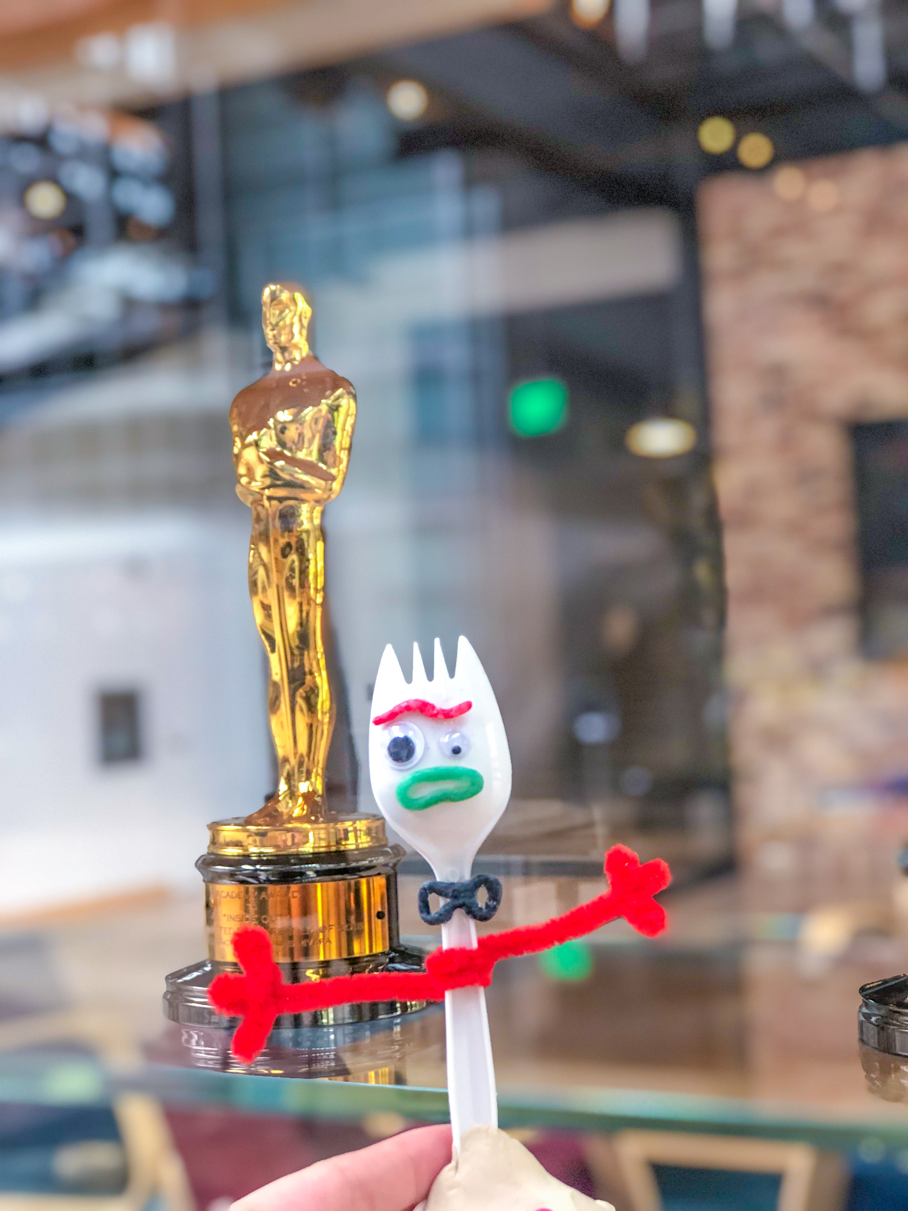 A FULL Guide to FORKY From Toy Story 4 + His Adventure Through Pixar ...