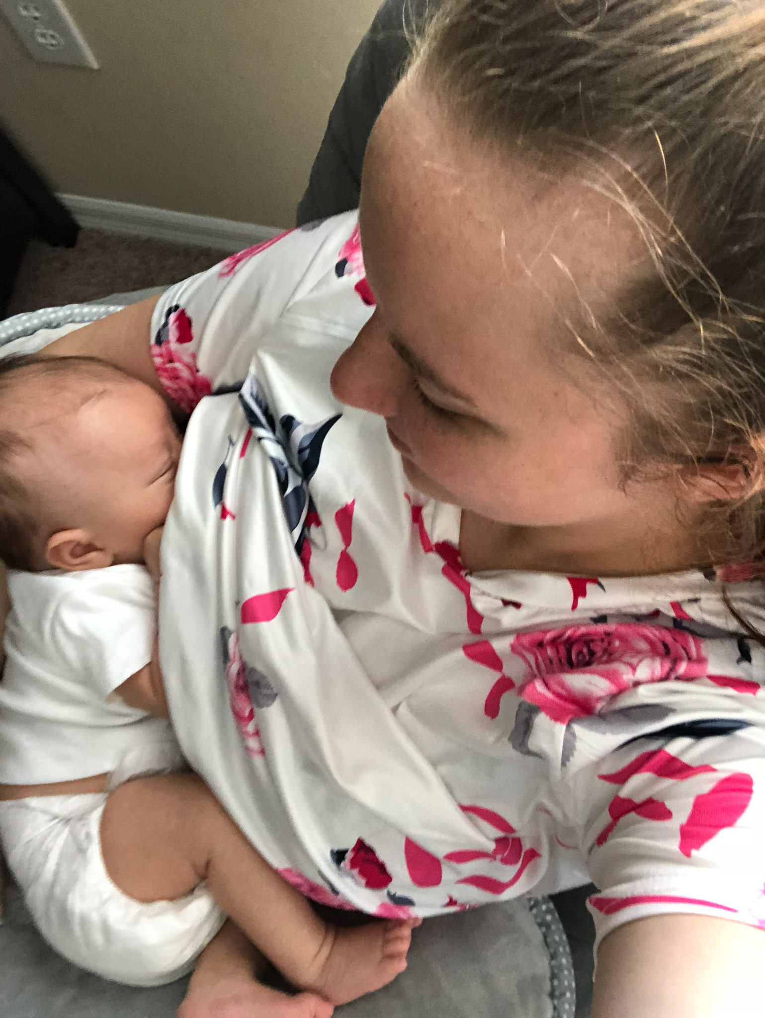 What To Expect in the First Week of Breastfeeding (and what you NEED ...